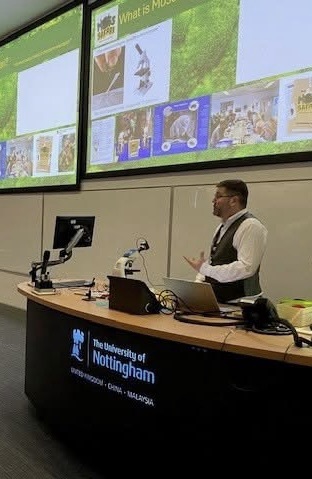 Microscopes, moss and education: The ASE Conference 2025 – Moss Safari